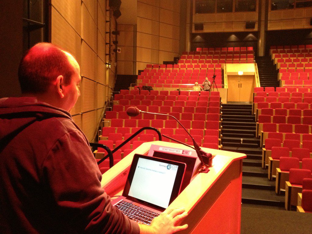 Dave Bhella practicing his Wildy talk | Virology Blog